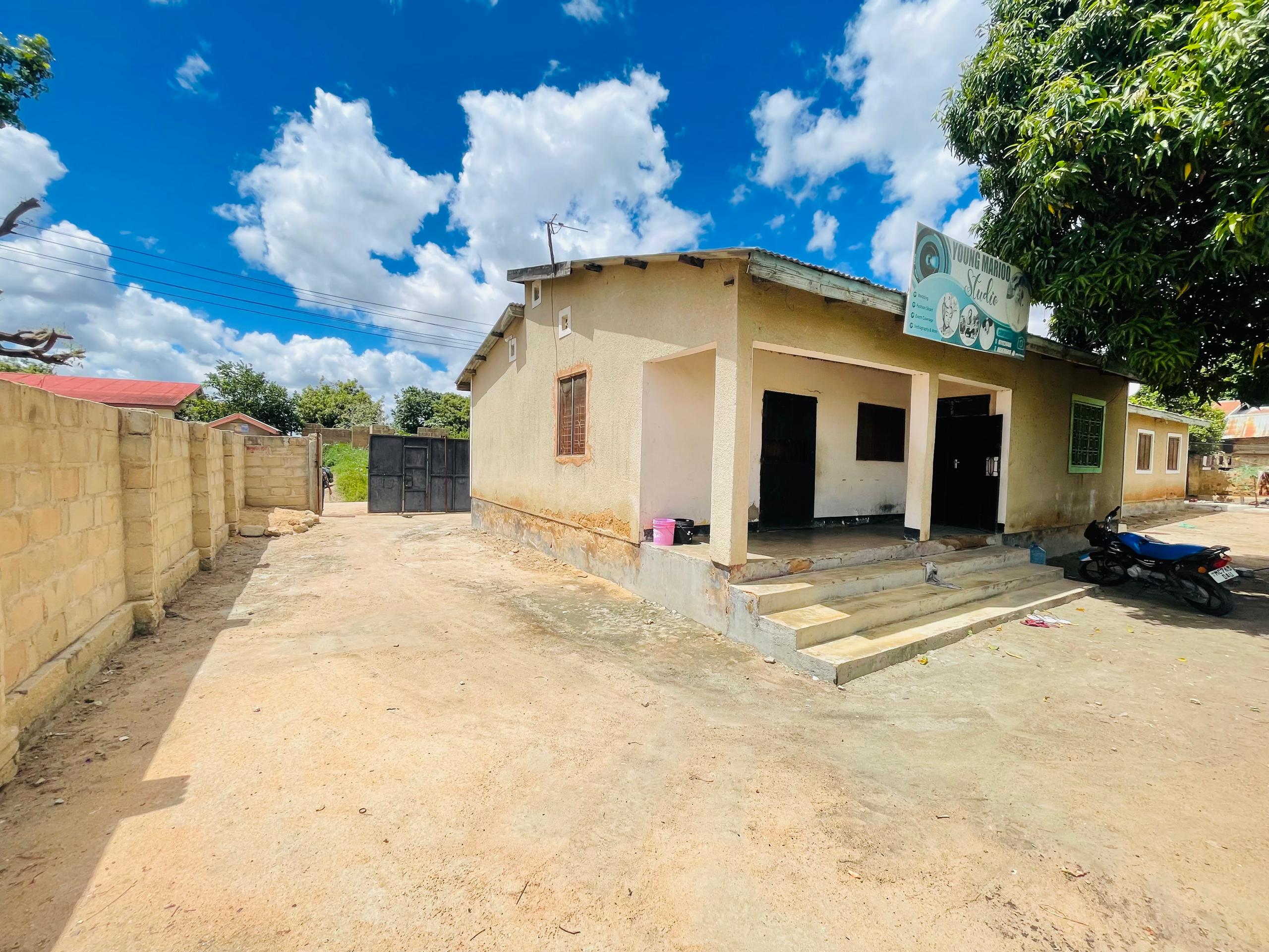 12 Bedroom House in Chamwino, Dodoma | Mswano